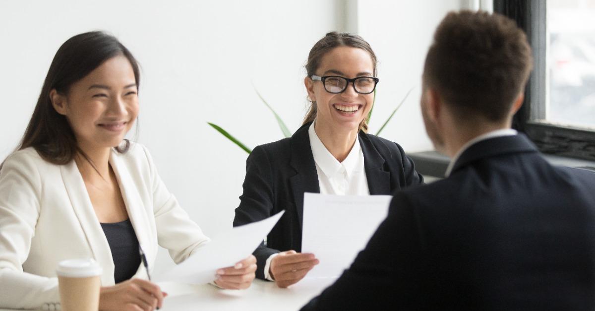 如何成為企業眼中的Mr.RIGHT & Ms.Right？互動資通：最優秀≠最適合的人選